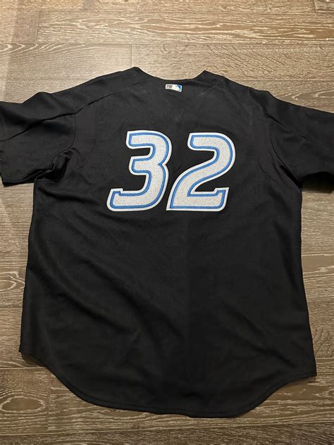 Roy Halladay 32 Vintage Toronto Blue Jays Jersey Black Bird Sz Xl Rare