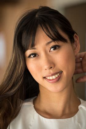 Mika Paris Female Model Profile Paris Île De France France 14