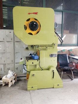 Cnc Punching Machine Coowor Com