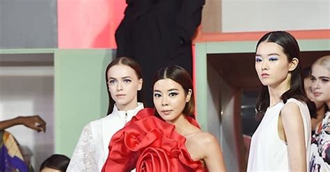 [포토]김규리 현역 패션모델들에게 뒤지지 않는 아우라