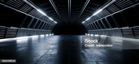 미래 격납고 창고 거대한 우주선 터널 복도 시멘트 거친 아스팔트 금속 구조 화이트 글로우 Led 조명 현실적인 어두운 사이버 쇼룸 3d 렌더링 네온에 대한 스톡 사진 및