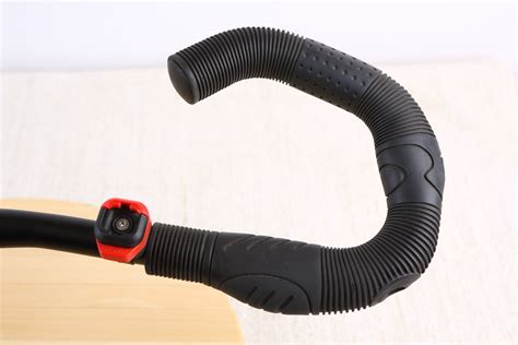 바이크매거진 편안한 포지션을 위한 솔루션 에르고텍 핸들바 And 스템