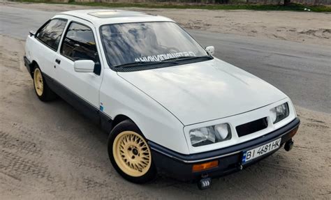 Дрифт затяжной бернаут — Ford Sierra 2 л 1985 года тест драйв Drive2