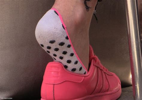 106 Superstar Dip Cc Feet Com
