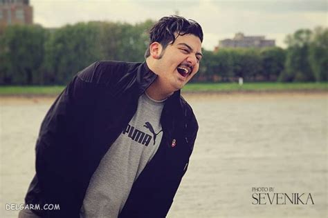 بیوگرافی امیرحسین افتخاری خواننده محبوب نسل جوان عکس