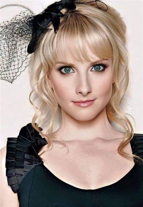 Pin By John On Melissa Rauch Melissa Rauch Melissa Raunch Beautiful Blonde