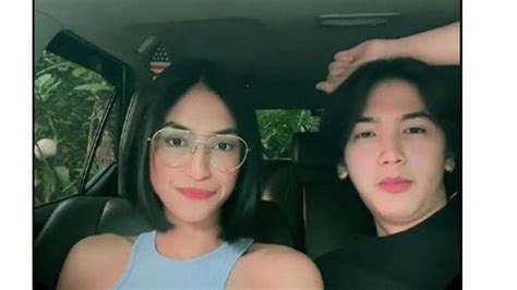 Potret Ari Irham Pacaran Dengan Taskya Yang Usianya Lebih Tua Pasangan Serasi