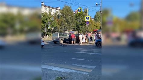 Брянская Губерния В Брянске на «Командоре произошло серьёзное ДТП