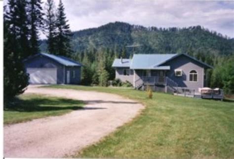 5121 Dickensheet Rd Coolin Id 83821 ®