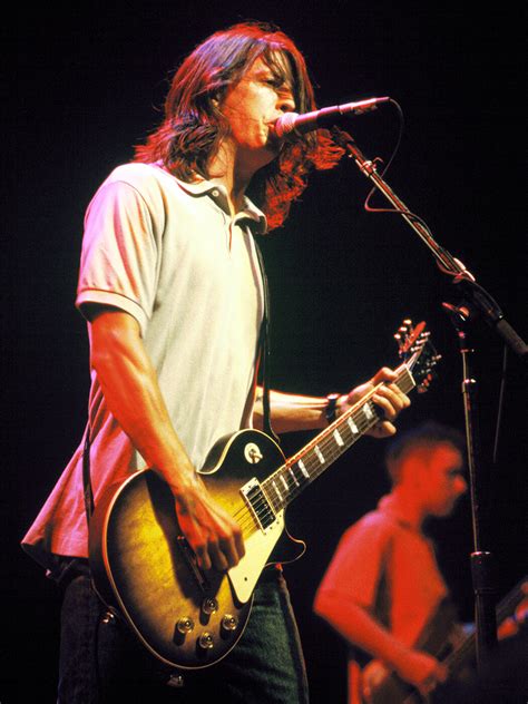 The Gear Used By Dave Grohl On The Foo Fighters Debut Album