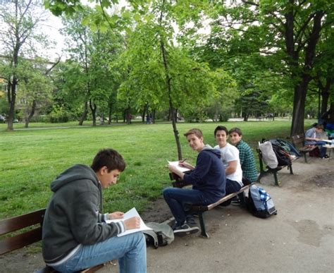 Първа Езикова Английска Гимназия София Информационен регистър