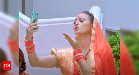 Shweta Mahara Shows Her Devotee Side In The Latest Song Bhola Ke