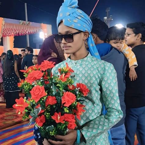 xx_its_🥰koli🥰 (@its_x_koli) • Threads, Say more