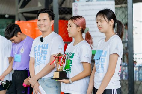 คุณตี๋ ภาคภูมิ ยาปัน ผู้บริหาร Attitude Clinic ของเราร่วมกิจกรรมเปิดงาน Cmu So Cute Game 2022