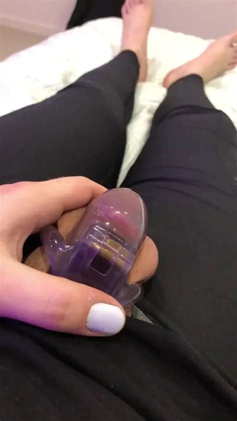 [latex Cd] Took Some Pics For My Holder Today But Why Should They Have All The Fun Scrolller