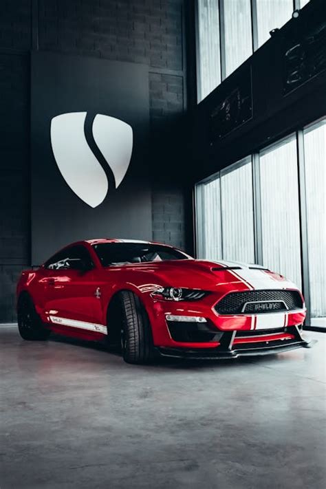 모바일 바탕화면 빨간 상징 셸비 수직 쐈어 쉘비 머스탱 Gt 스포츠카 운송 수단 자동차에 관한 무료 스톡 사진
