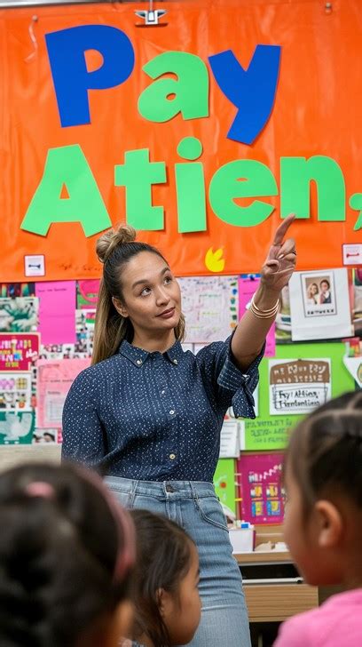 Free Interactive Classroom Teaching Image Teacher Classroom