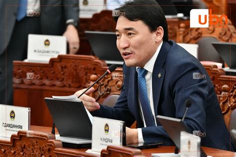 Г Дамдинням “Алт 3” аяны хүрээнд шууд металлаа өгөх боломжтой үндсэн ордуудыг эргэлтэд оруулна