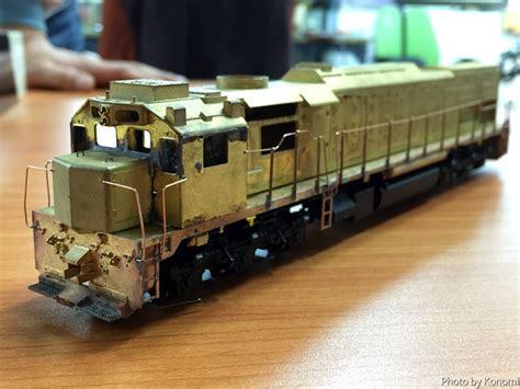 한국철도모형 코레일 Emd Gt26cw 2 특대형 디젤전기 기관차 한국정밀모형hantrack 네이버 블로그