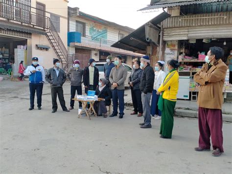 မူဆယ်ခရိုင်၊ မုံးကိုးမြို့၌ နှာခေါင်းစည်းတပ်ဆင်ခြင်းမရှိဘဲ ပြင်ပသို့ သွားလာသူများအား အခုဝယ