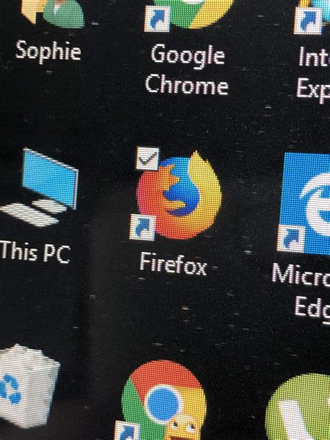 When No Ones Looking I Use Firefox Because Everyone Needs To Feel Loved Sometimes R