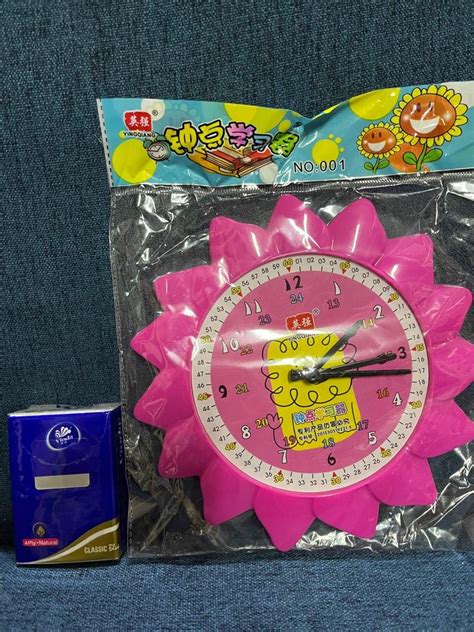 全新 鐘面 學習工具 小學 小朋友 玩具 學習 模型 實作 教學 clock learning model 興趣及遊戲 玩具 and 遊戲類 carousell