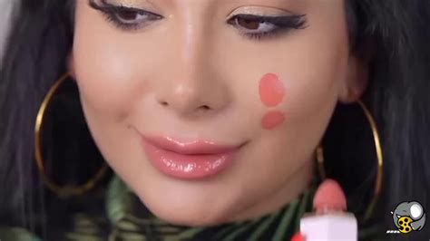 کلیپ میکاپ طریقه درست زدن رژگونه فیلو