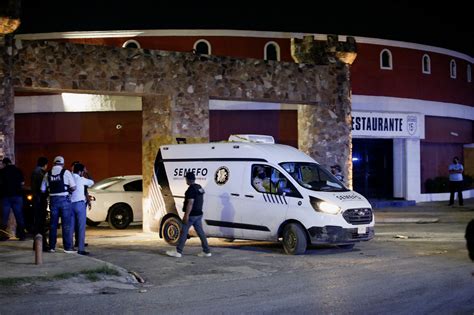 凯尼亚·洛佩斯·拉巴丹因 Debanhi Escobar 案冲向 Amlo： 离开马戏团照顾好这个” Infobae