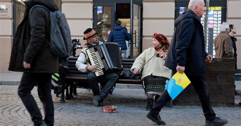 Безробіття в Україні впало до мінімуму Фінанси Bigmir Net