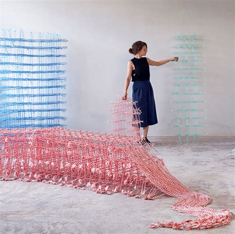 Fransje Gimbrère Creates Woven Installation For Róhe Frames At Amsterdam Fashion Week