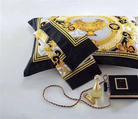 Архів Постельное белье Versace: 390 $ ᐉ Комплекти постільної білизни в ...