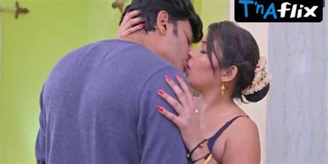 Simran Kaur Breasts Underwear Scene In Beautiful House Maid Tnaflix Com