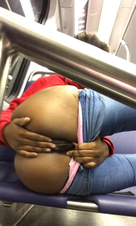 Public Train Video ThisVid