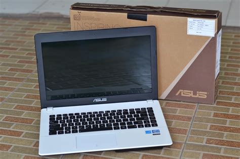 Laptop Spesifikasi Dewa Harga Mahasiswa Bungkus Seri Ini Dengan Harga Rp Jutaan Tribun Travel