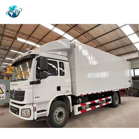 Shacman L3000 4x2 Van Cargo Truck