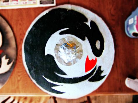 Httyd Shield 2 Wip By Zombiebubbles On Deviantart