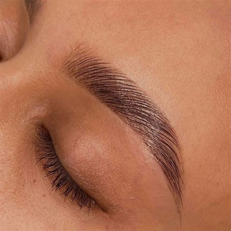 Sobrancelhas De Luxo On Instagram O Poder De Um Procedimento Bem