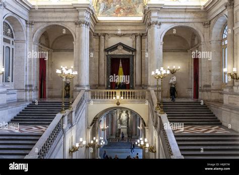 Royal Palace Madrid Hall Banque De Photographies Et Dimages à Haute