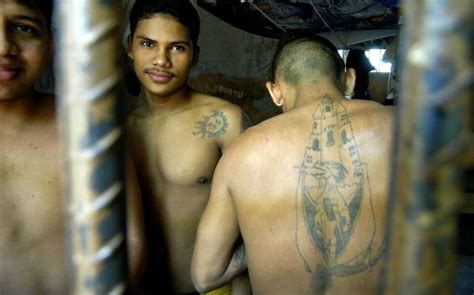 Six In 10 Mexican Prisons Self Governed By Gangs