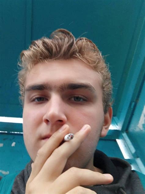 Создать мем портрет парня мужских мужчина Картинки Meme