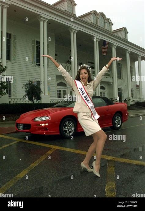 Miss Universe 1999 Winner