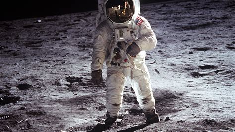 Man On The Moon 20 Most Important Space Missions In History Historysnob