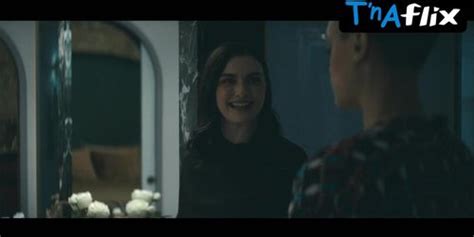 Britne Oldford Lesbian Scene In Dead Ringers