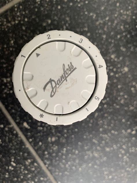 Danfoss Thermostat Ra 2990 Click Und Ra V Gebraucht In Aarberg Für Chf 22 Mit Lieferung Auf