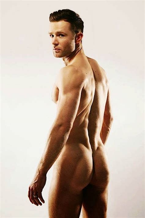 HARRY JUDD Lookin SOOOOO FINE In ATTITUDE MAG Daily Squirt