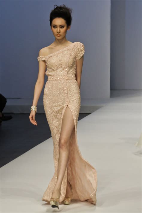 Zhang Jingjing China Fashion Week Ss 2014 Earth To Iris