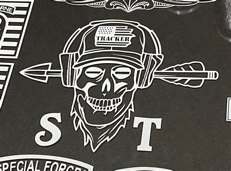 Sonar Technician Skull Vinyl Decal Milvec