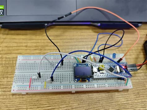 基于外部中中断机制，实现以下功能： 1按键1，按下和释放后，点亮led 2按键2，按下和释放后，熄灭led 3按键3，按下和释放后，使得led闪烁 Ew帮帮网