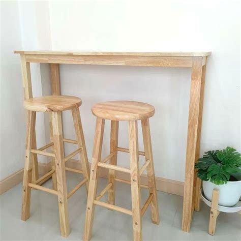 โต๊ะบาร์พร้อมเก้าอี้ 2 ตัว