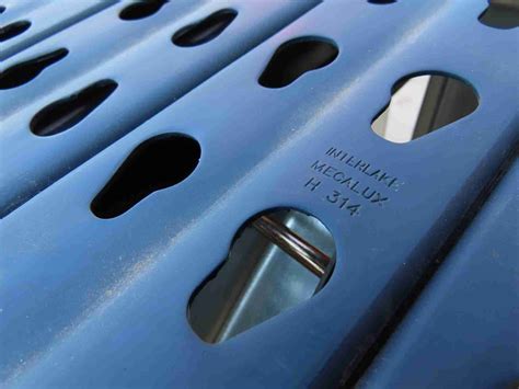 How Do Selective Racking Systems Differ From Drive In Rack Systems